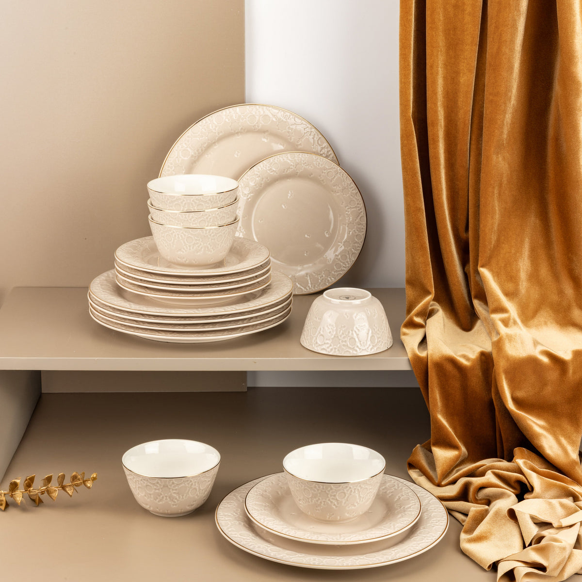 Nourhan - Dinner Set (18-Pc)- Beige & Gold – Otantik Home