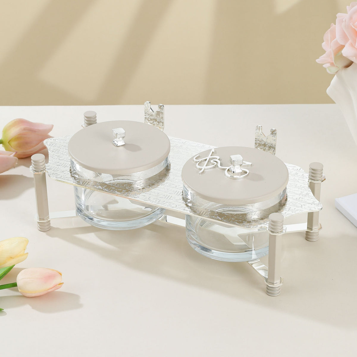 Jiwar - Dual Elegant Nut Serving Set with Engraved Base - Beige & Silv ...