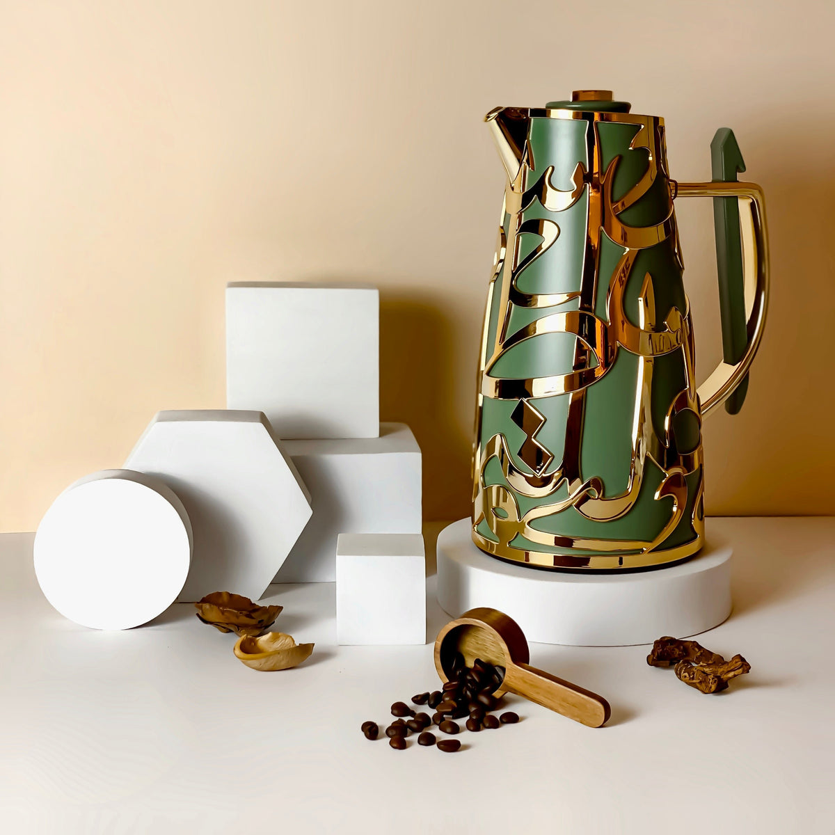 Luxury Diwan - Vacuum Flask - Olive Green & Gold – Otantik Home