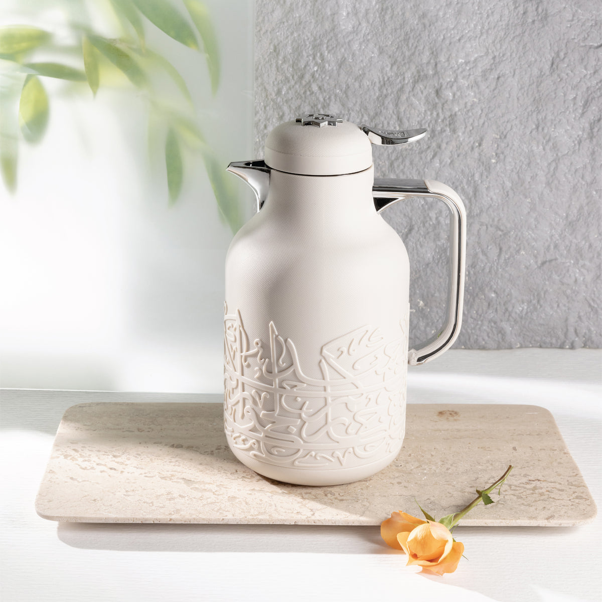 Jiwar - Vacuum Flask / Thermos - Beige & Silver – Otantik Home